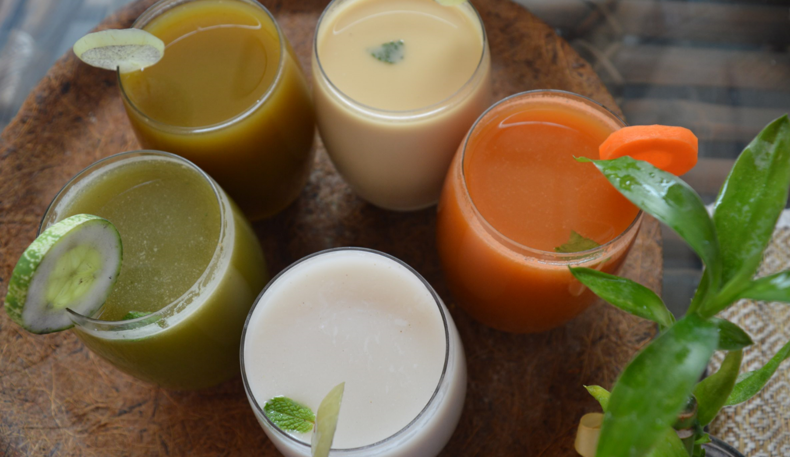 Summer coolers: beat the heat the healthy waySummer coolers: beat the ...